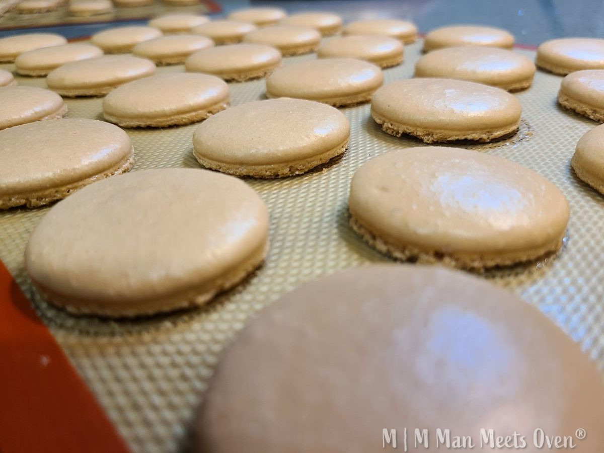 Chocolate And Peanut Butter Macarons - Man Meets Oven
