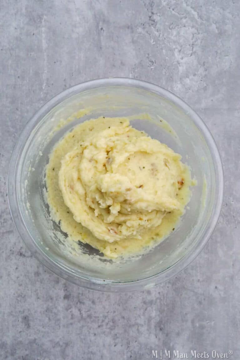 Garlic And Herb Roasted Mashed Potatoes - Man Meets Oven