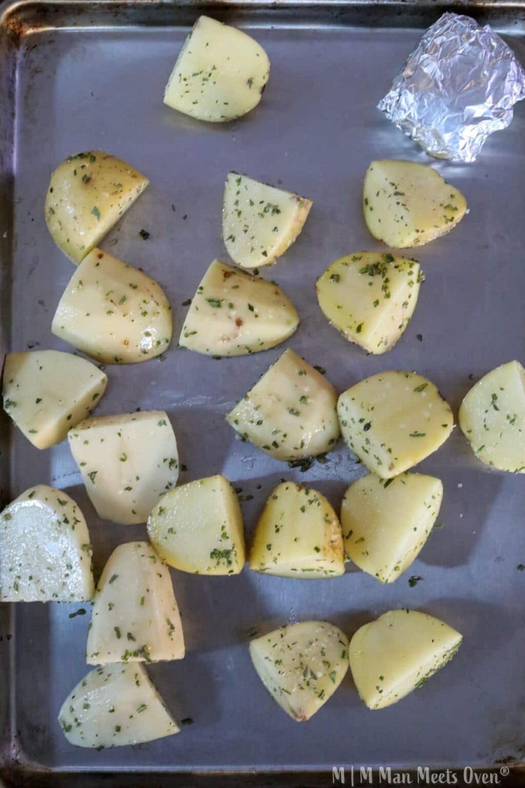 Garlic And Herb Roasted Mashed Potatoes - Man Meets Oven